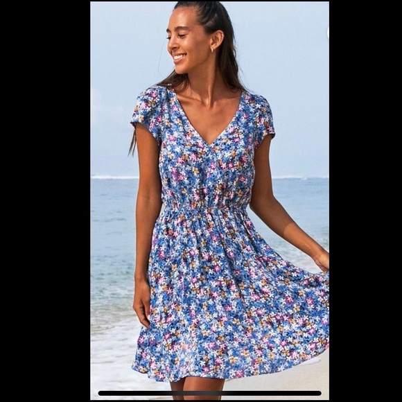 Cupshe | Dresses | Cupshe Blue Floral Open Back Short Dress Nwt | Poshmark